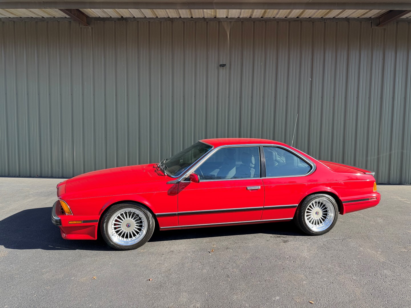 1988 BMW 635csi 5-speed Manual - Switchcars